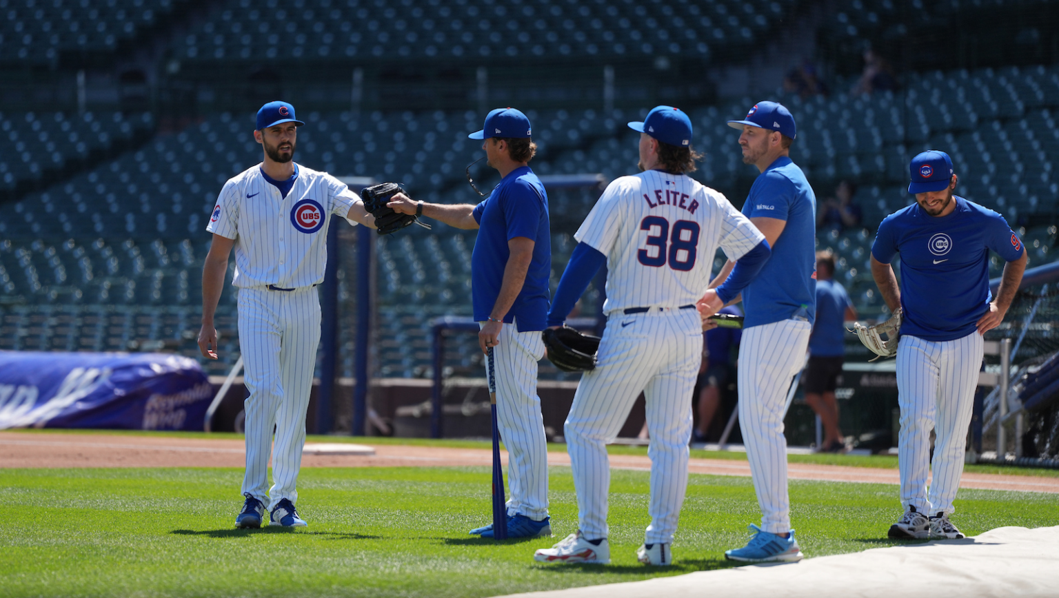 Cubs map out next steps for pair of key relievers | Chicago Cubs News