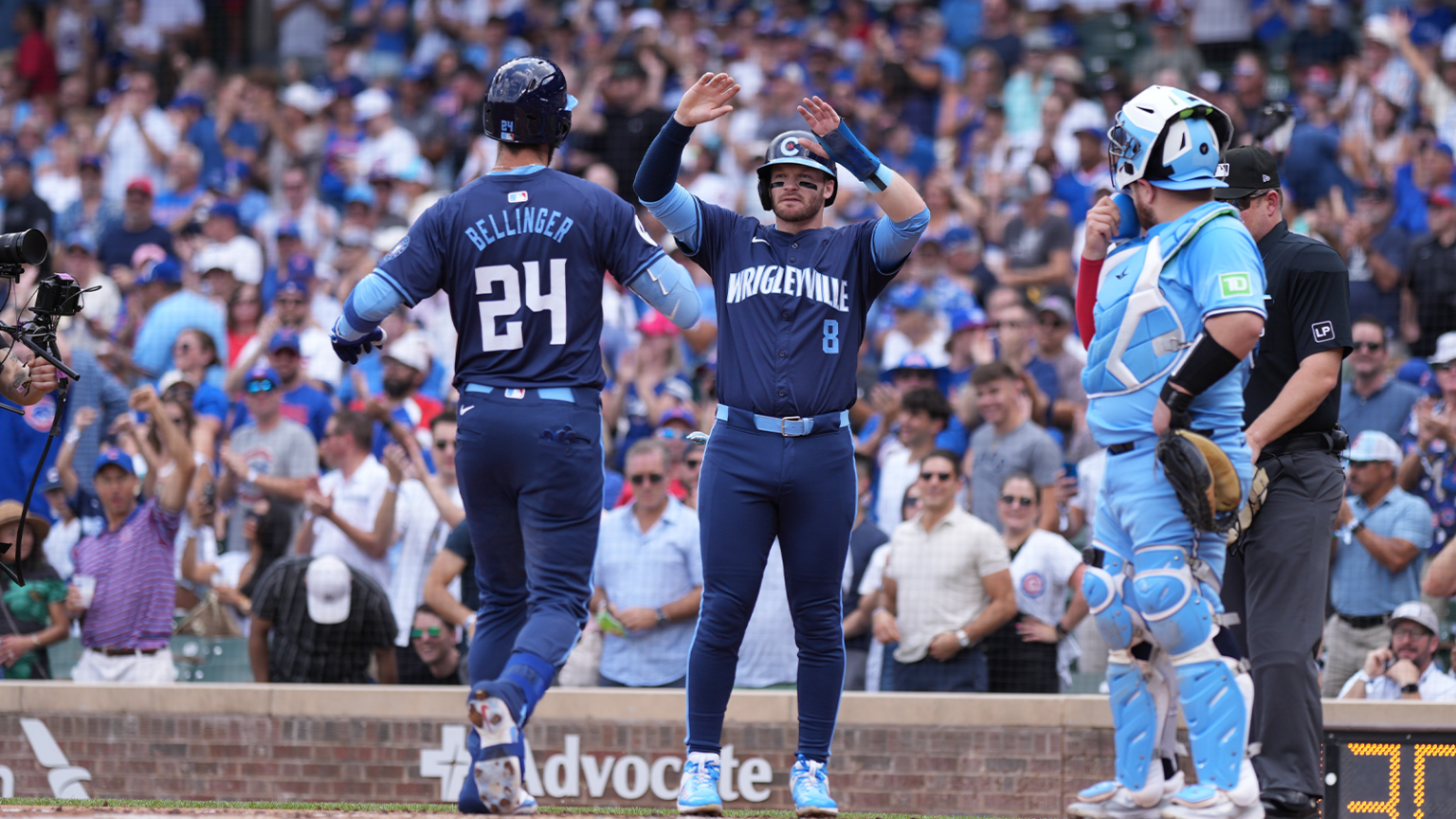 Ian Happ shared his thoughts on Cody Bellinger's Cubs return | Chicago ...
