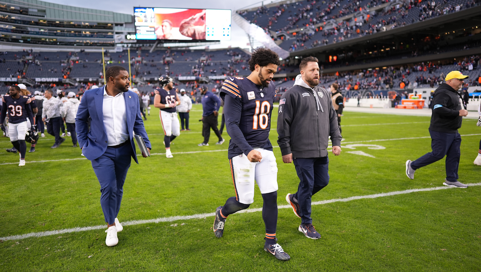Caleb Williams gives a vote of confidence for Bears head coach Matt ...