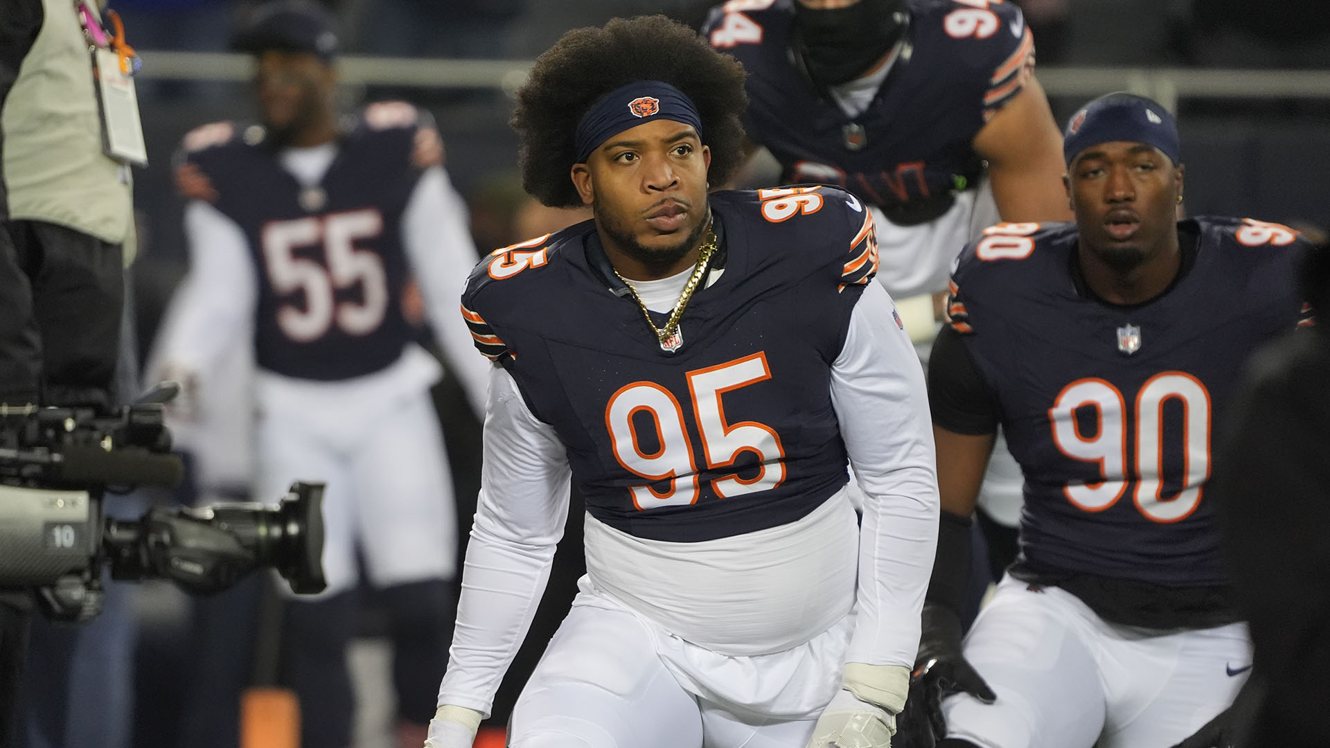 Bears release DeMarcus Walker, clear further NFL salary-cap space ...