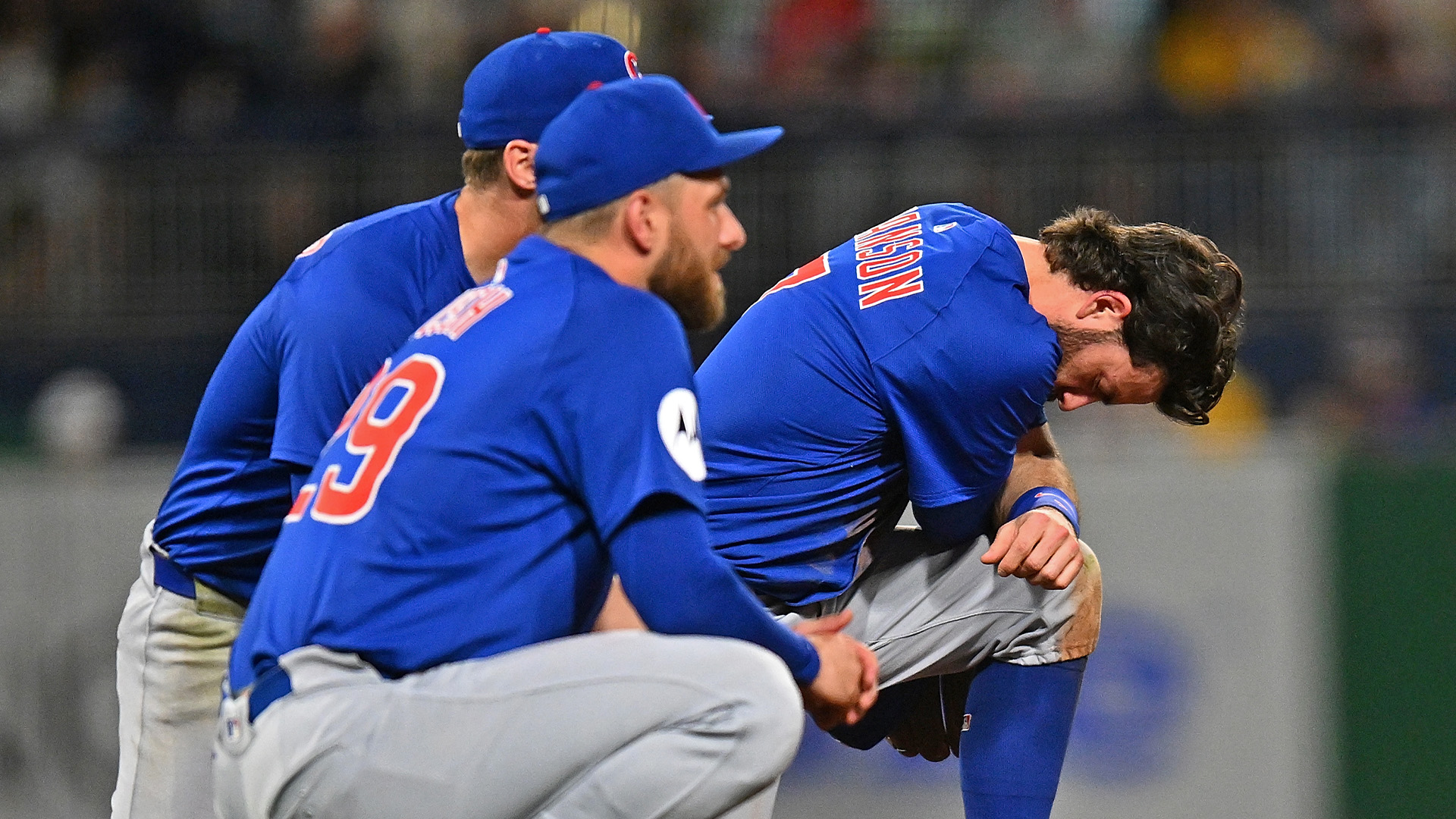 Fan who fell from Clemente Wall at Pirates-Cubs game reveals injuries ...