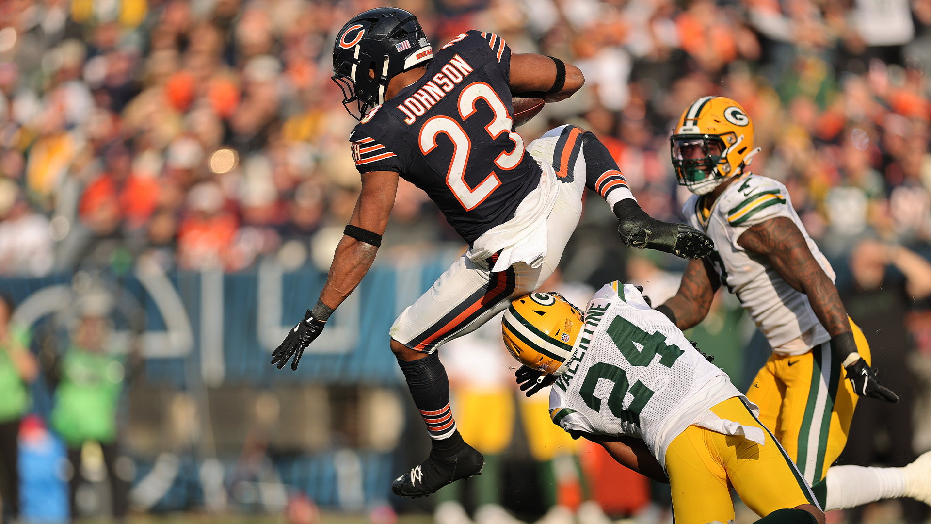 Bears Q&A: Roschon Johnson role, Ryan Poles extension, Luther Burden ...