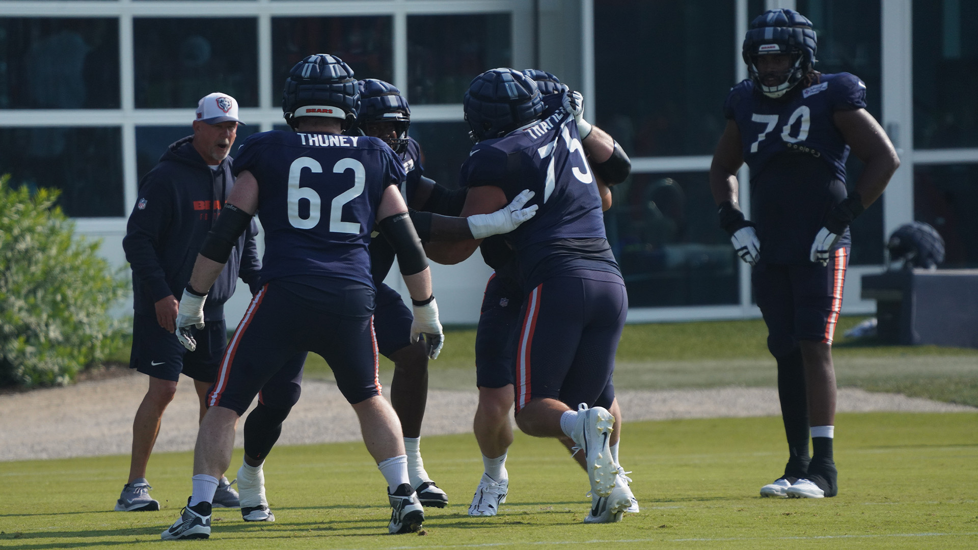 Position battle: Bears still waiting for left tackle to emerge in ...